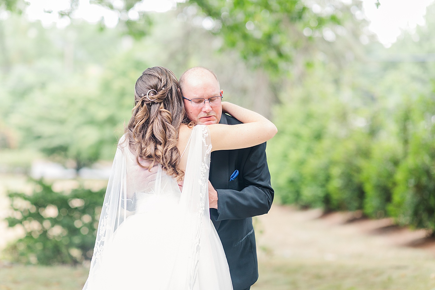Hip Connecticut Beer Garden Wedding | The Garden at The Hops Company| Summer 2022 - GEM ...